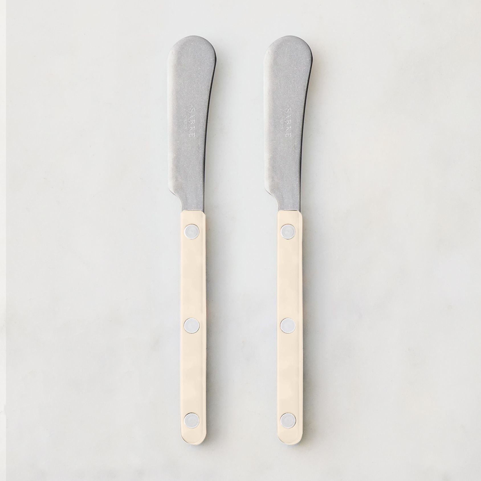 Sabre Bistrot Vintage-Finish Spreaders, Set of 2 – food52